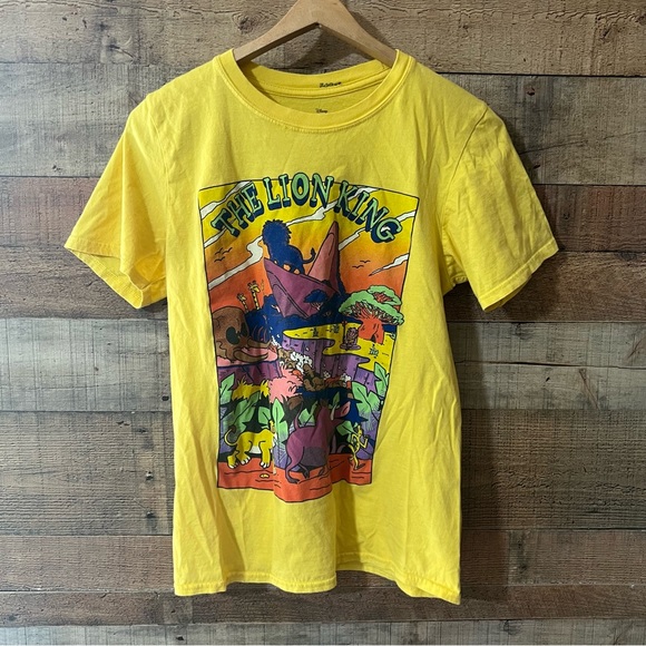 Disney | Tops | Vintage Disney The Lion King Tee Shirt Womans Small ...